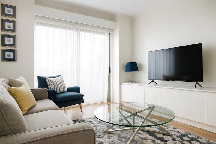 Stylish Sydney Sanctum With Parking, Pool & Sauna - Australia