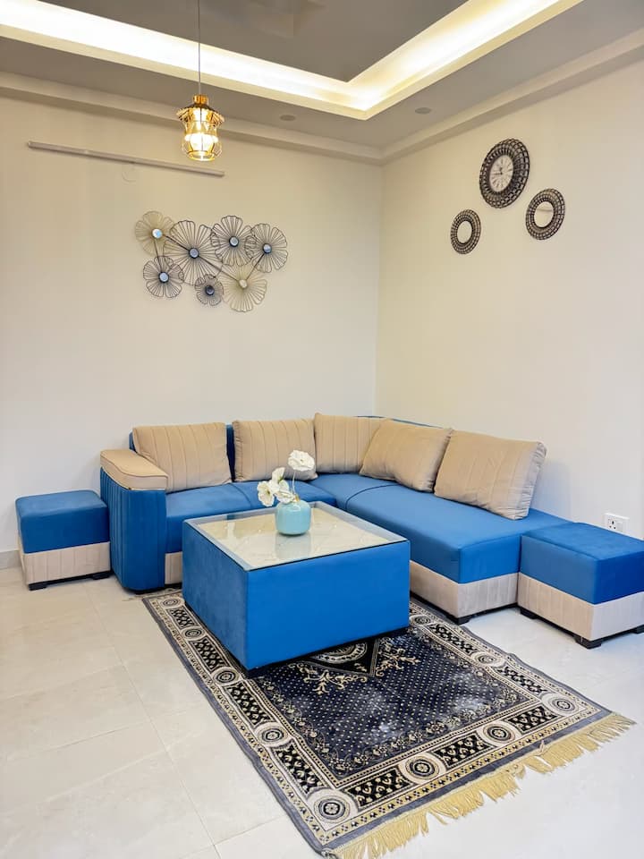 Sapphire Stay 2 Bhk New Apartment - デリー