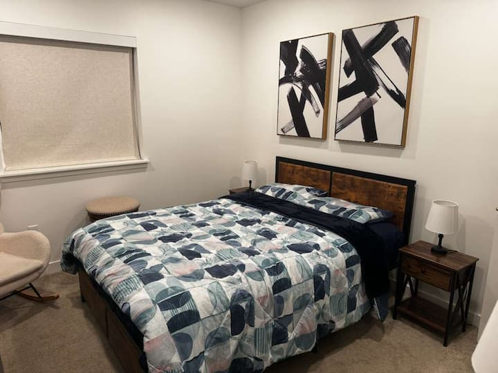 Private Basement Suite - Gym & Entertainment Setup - West Jordan, UT