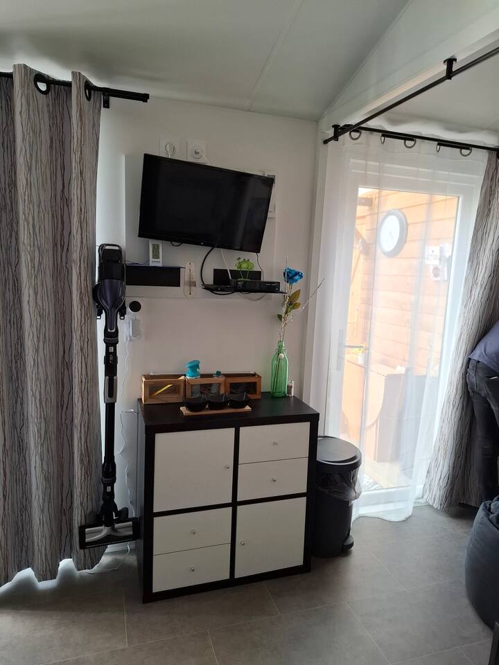 Mobil-home  éQuipé:  Havre De Paix à La Montagne - Besse-et-Saint-Anastaise