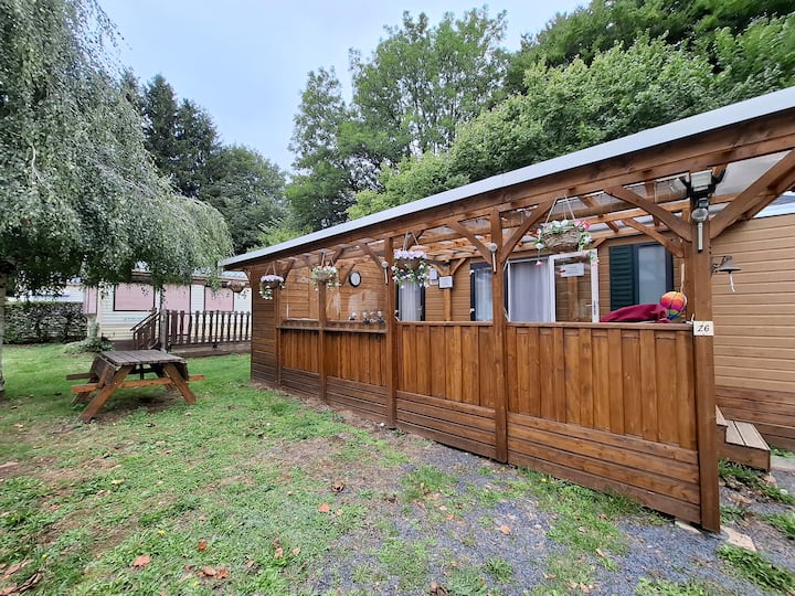 Mobil-home éQuipé: Havre De Paix à La Montagne - Super-Besse