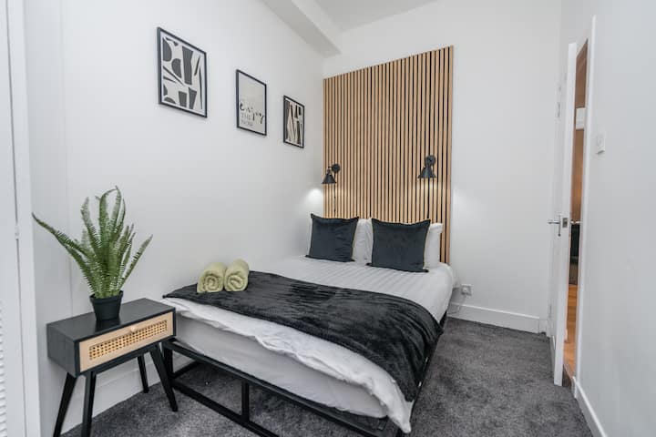 Bright 1br Stay | Aberdeen | Sleeps 2 - Aberdeen