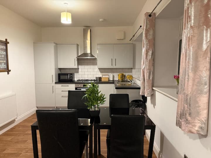 #3 Beautiful Apartment Near 37 Street Highbridge - Burnham-on-Sea