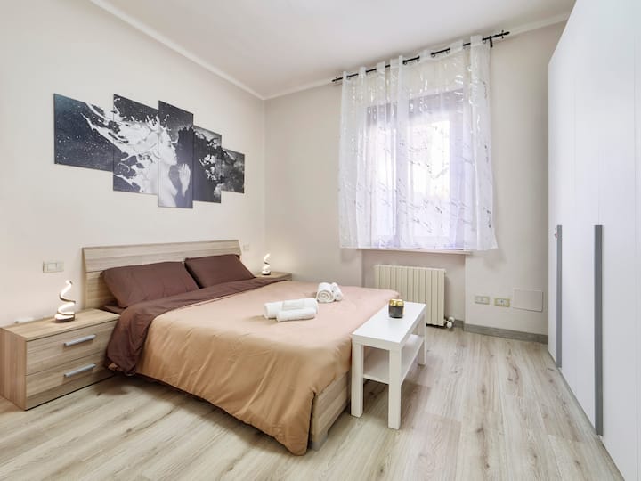 Lungastretta Home - Harmony Apt. In Cremona Center - Cremona