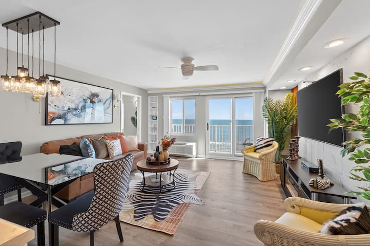 Penthouse Oceanfront Oasis |Modern|pool & Gym 1103 - Sandbridge Beach, VA