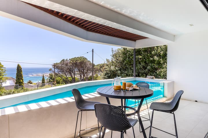 Modern Camps Bay Villa W/ Pool & Ocean View 5-star - Camps Bay
