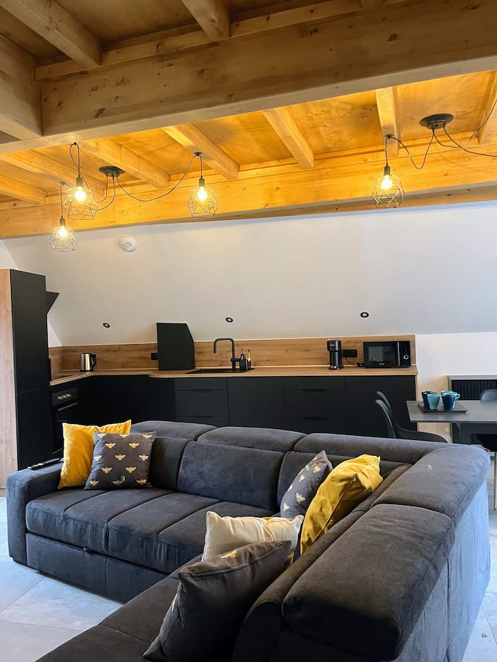 Le Vieux Bourg, No.4 - Modern 3 Bedroom Apartment - Le Bourg-d'Oisans