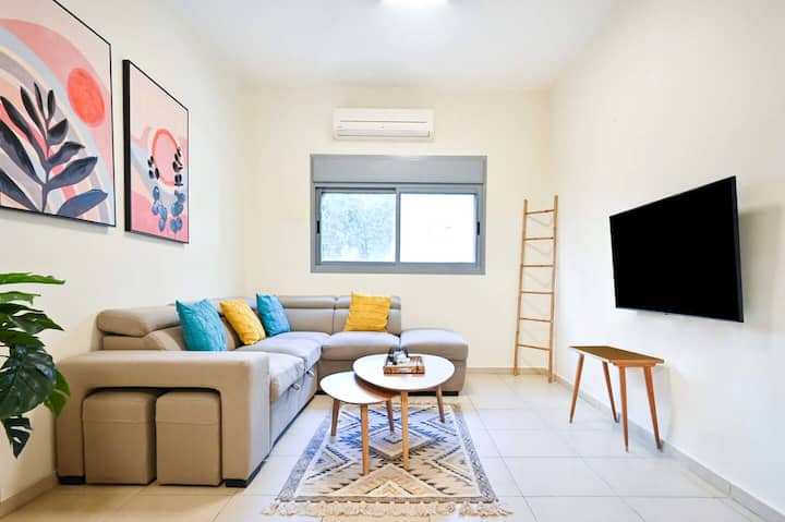 ~> Homey & Quiet 1br Apartment Near The Beach - Tel Aviv-Jaffa