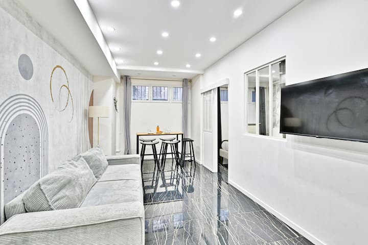 Appartement Spacieux à Mairie Des Lilas - Vi - Les Lilas