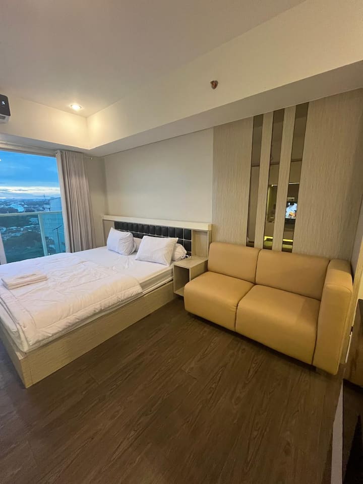 Luke Room Lagrande Apartemen Merdeka Studio - Bandung