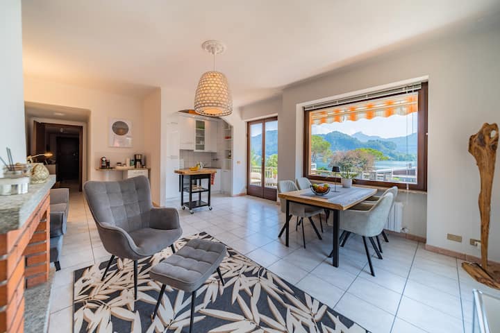 Lake View • Spacious Balcony • Beach • Garage - Vico Morcote