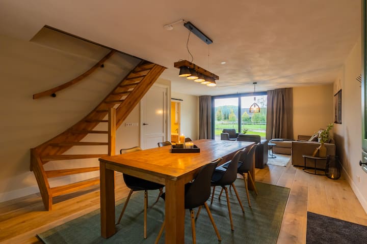 De Scheekenhoeve: Vakantieverblijf De Canidas - Best