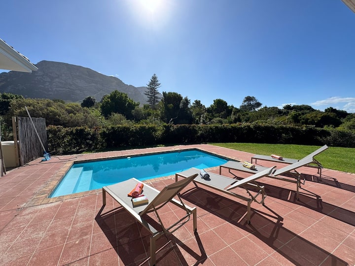 Kwaaiwater Delight, Between River, Mountain & Sea - Hermanus