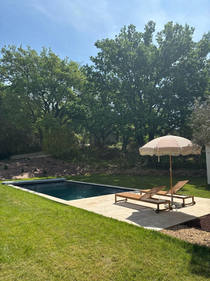 Maison Familiale Piscine, Pétanque & Ping-pong - Venelles