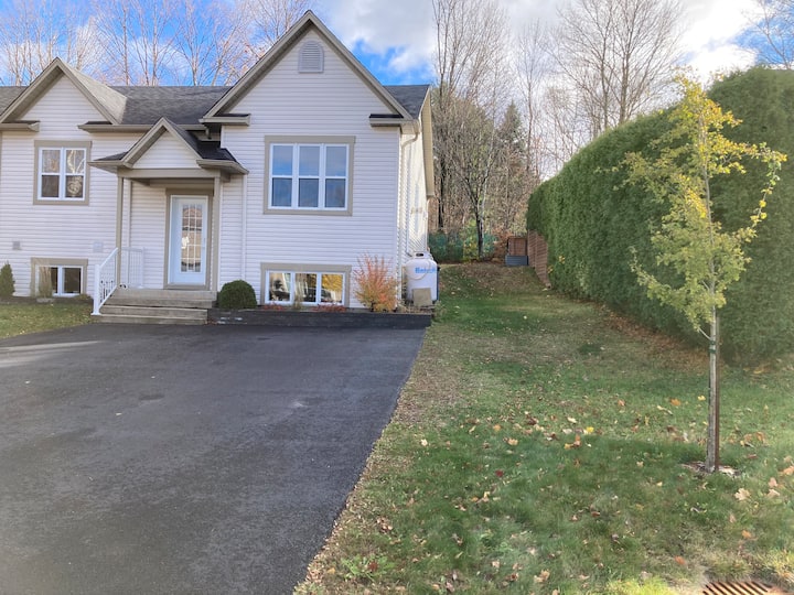 Entre Village Et Montagne - Granby