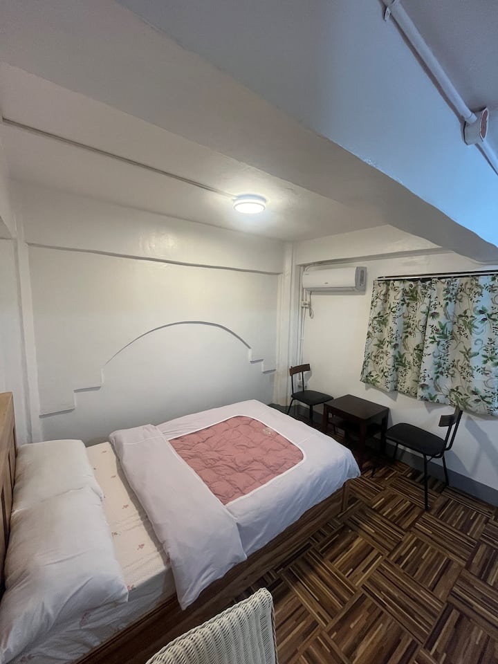 Unit 6 - Sleep Well On This Room - Talisay