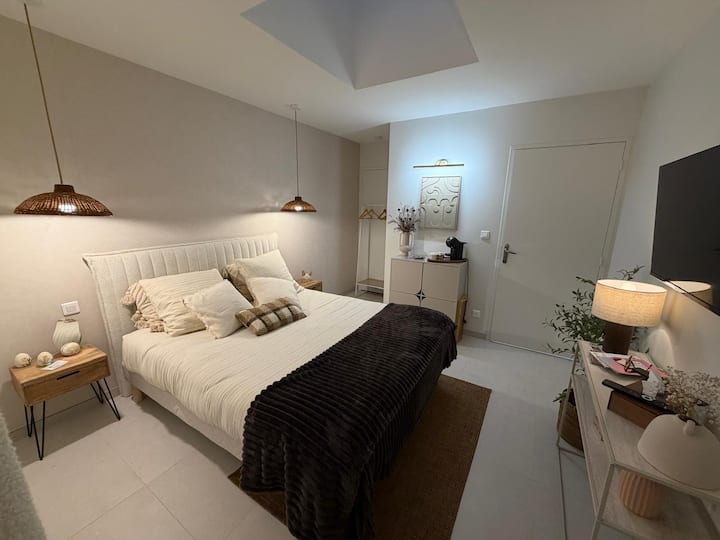 Charmante Suite Contemporaine - Volvic