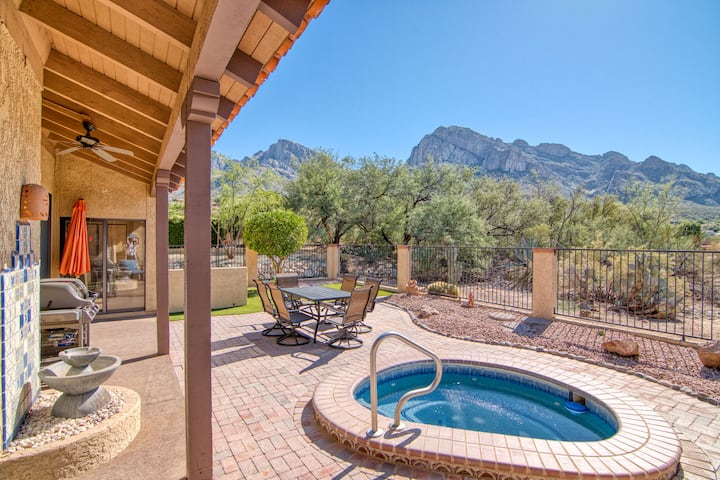 "Stylish El Con Remodel With Spool, Golf & Views" - Oro Valley, AZ