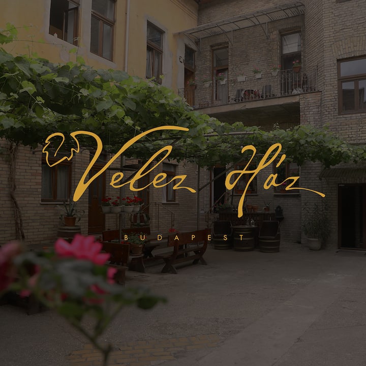 Velez Ház (#11 Hárslevelű) - Budapest