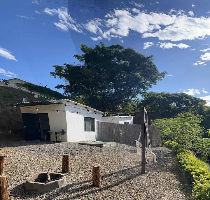 Dos Minicabañas Privadas Jacuzzi Y Encanto Natural - Viotá