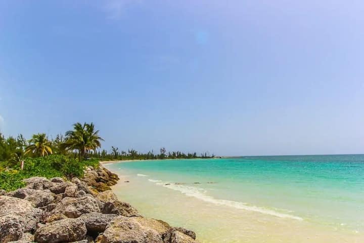 Bahamas Oceanfront Oasis - The Bahamas