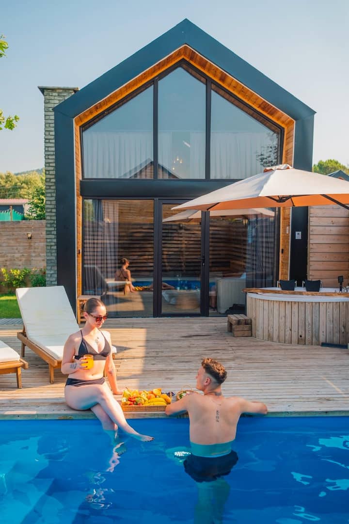 Sapanca Göl Kenarı Sıcak Havuzlu Ve Jakuzili - Sapanca