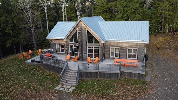 Timberline Lodge - Near Poley Mountain - Sussex, NB, Canada