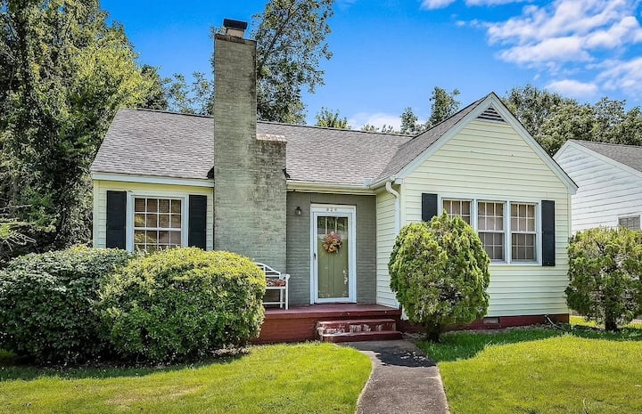 Burts Nest - Belton, SC