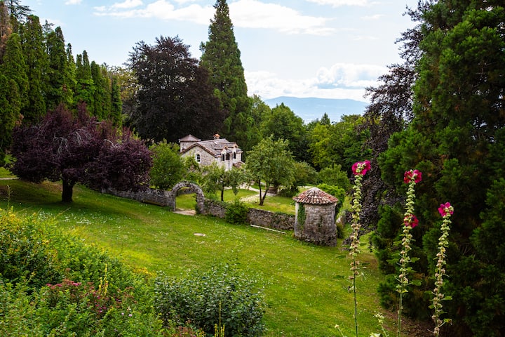 Peaceful Stays On Private Estate Near Geneva - Mijoux
