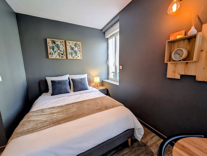 Chambre - Studio Cosy Avec Clim En Centre-ville - Cosne-Cours-sur-Loire