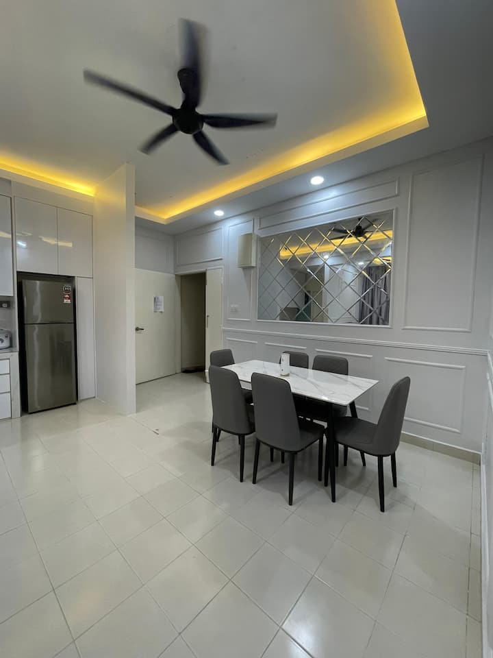 Where Comfort Meets Affordability. Reserve Now! - Sandakan