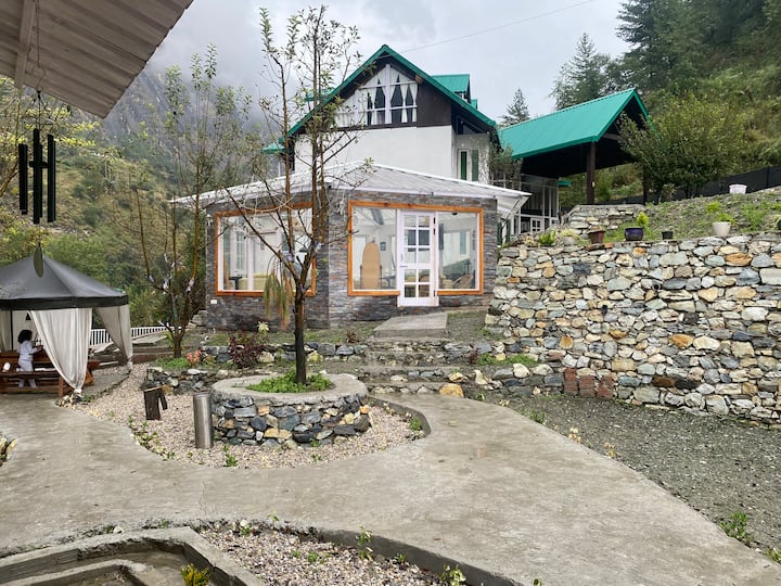 Roohkasol (Boutique Riverside Farmstay) - Kasol