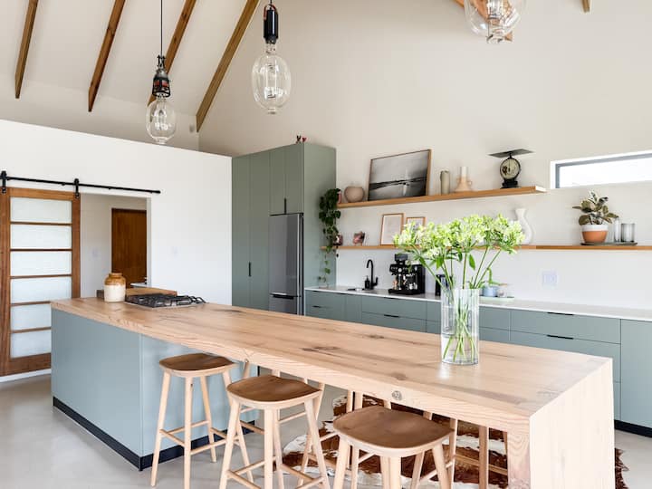 Relaxed Living In A Contemporary Family Home - Saint Francis Bay