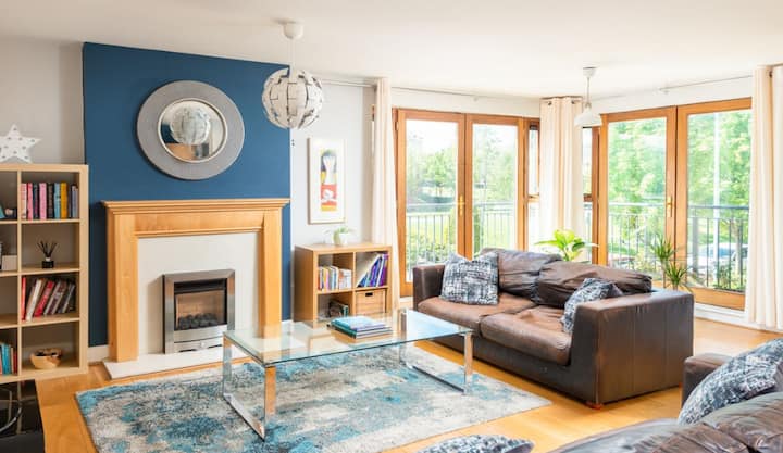 Spacious Duplex By The Sea With Terrace And Gazebo - Greystones