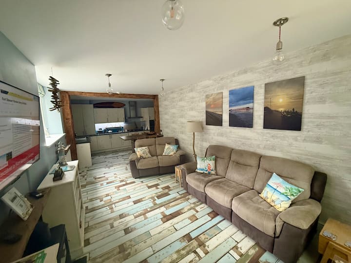 A Superb Cromer Apartment With Parking & Wildlife - Cromer