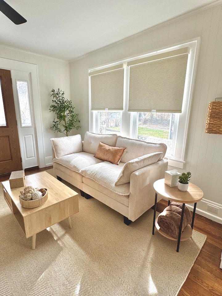 Newly Renovated Minutes From Downtown Avl! - Asheville, NC