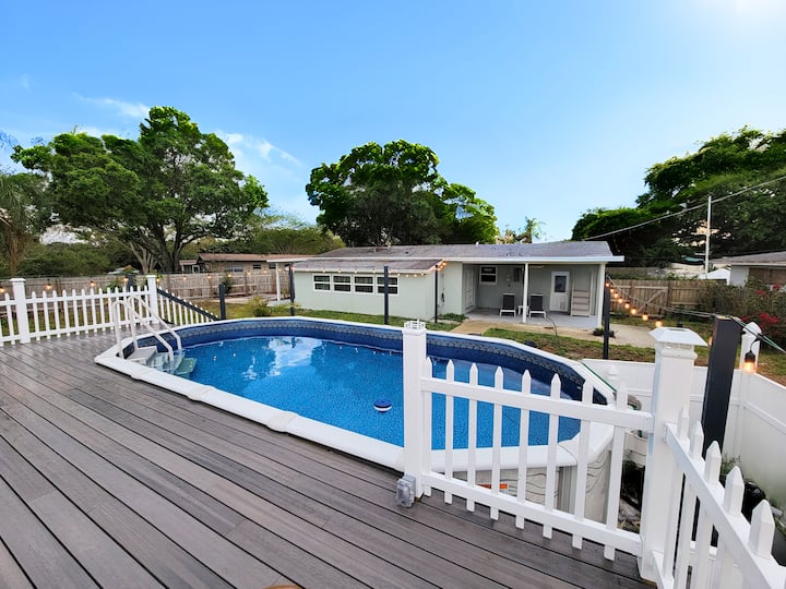 Beautiful Mel Pool Home 4-2 Sleep 8. Min 6 Nights - Melbourne, FL