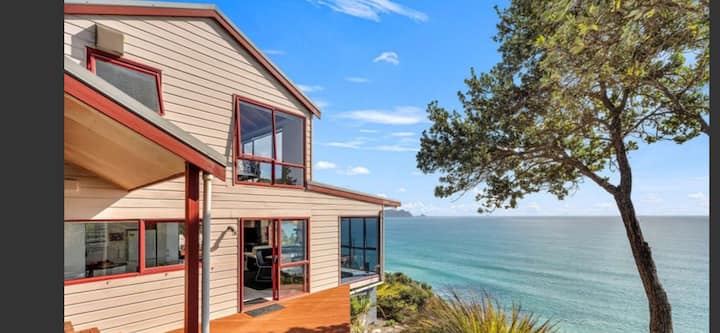 Cliffside Retreat Tairua - Pauanui