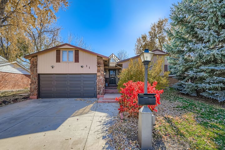 Longmont Gathering House For Families & Friends - Longmont, CO