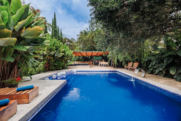 Luxury Villa Poblado·pool, Jacuzzi & Modern Design - Sabaneta