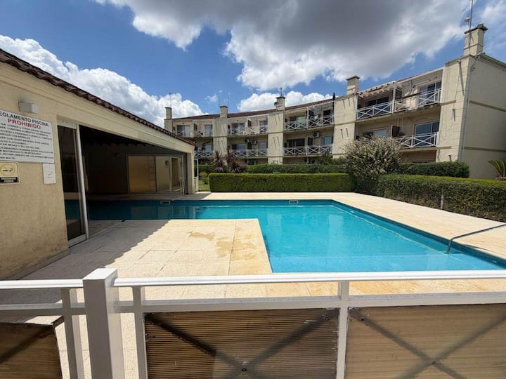 Apto En Pilar En Barrio Cerrado Con Parrilla. - Villa Rosa