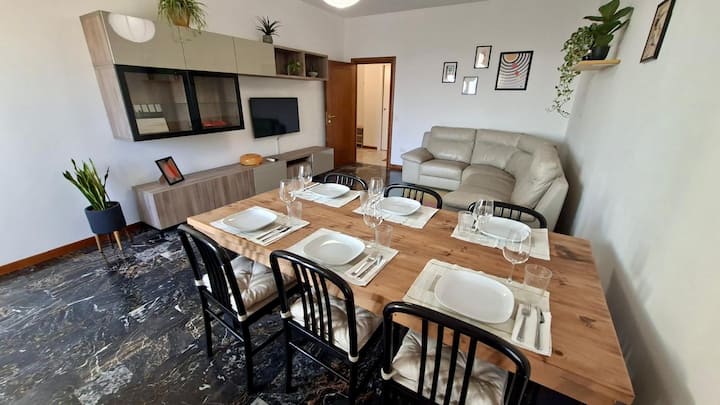 Ampio E Luminoso Appartamento A 100m Dal Centro - Bassano del Grappa