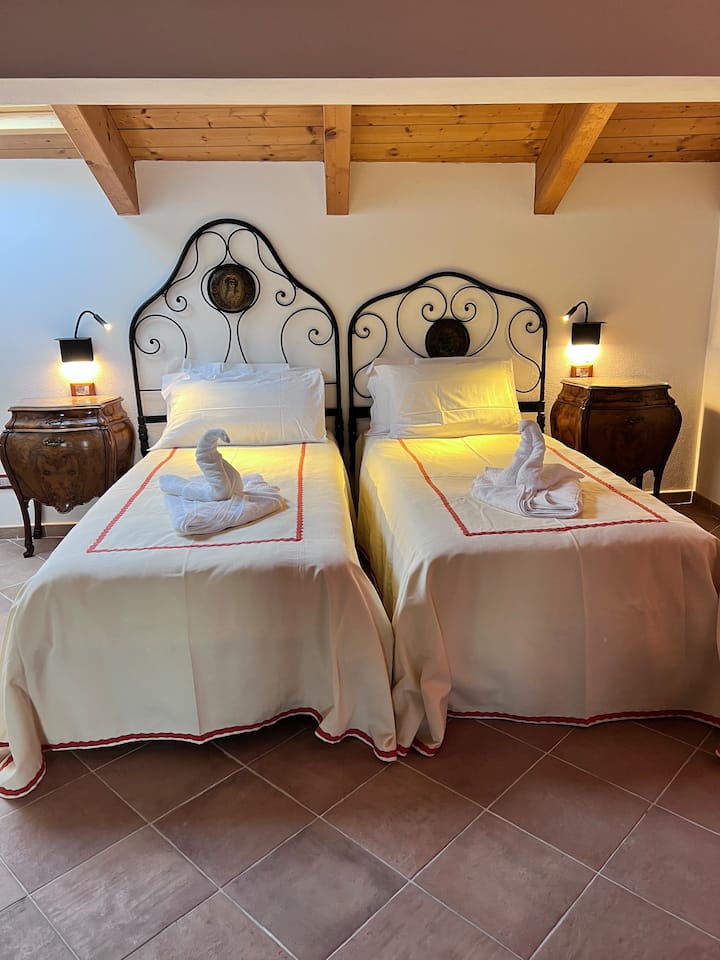 App.rosso - Whispering Vines - Alba