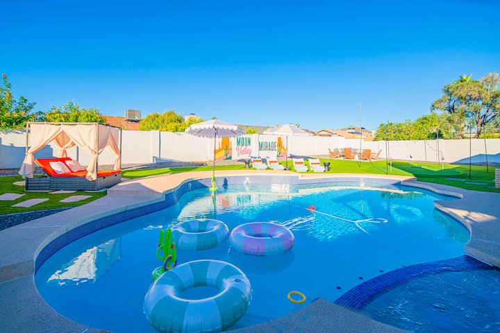 Phoenix Retreat~free Heated Pool~movie Room~putt - Phoenix, AZ