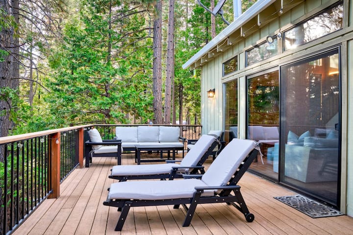 Book Easter In The High Sierras-hike, Fish, Relax - Dodge Ridge, CA