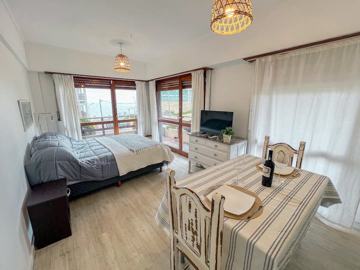 Depto. Soñado Con Vista Al Mar – Playa Chica - Argentina