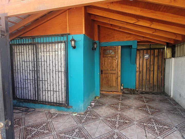 Disfruta De Tu Estancia En Esta Acogedora Casa. - Penaflor