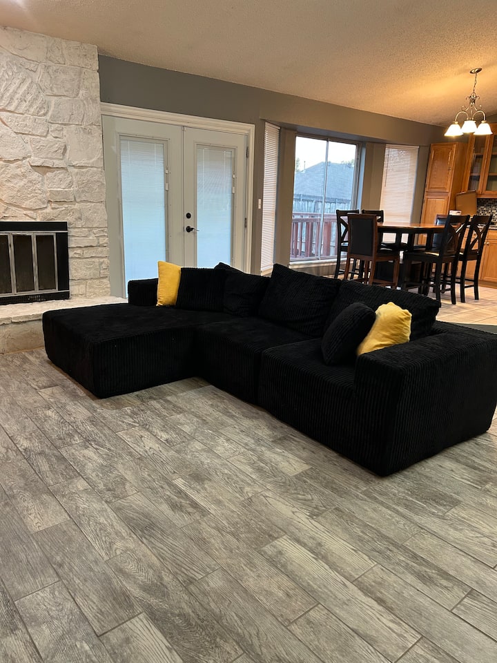 Comfortable, Quiet, Edmond Home, Close To Okc - Oklahoma City, OK