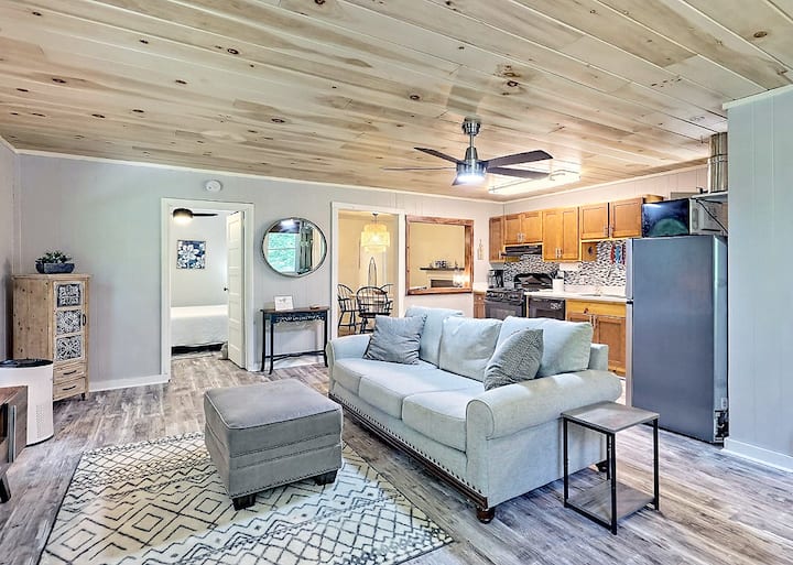 Cute'n Chic Upper Level - 2b/1b In Clayton - クレイトン, GA