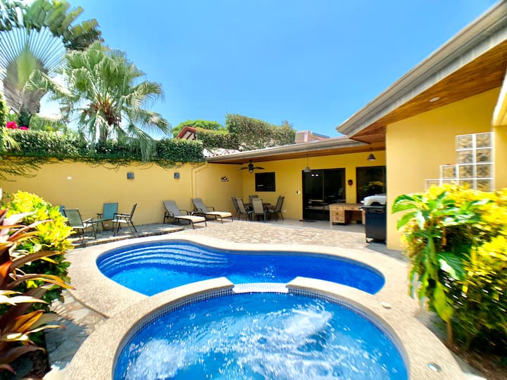 Private House In Heart Of Jaco - Private Pool! - Jaco